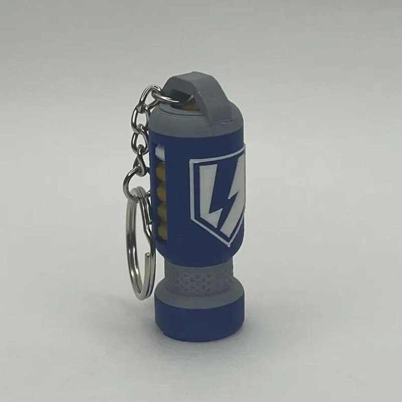 Apex Legends Keychain - Etsy