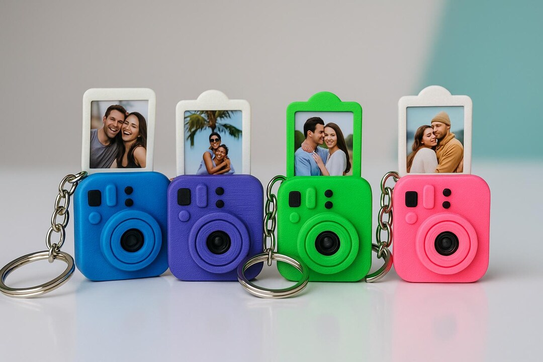 Custom Mini Camera Keychain With Personalized Photo – Unique Engaging ...
