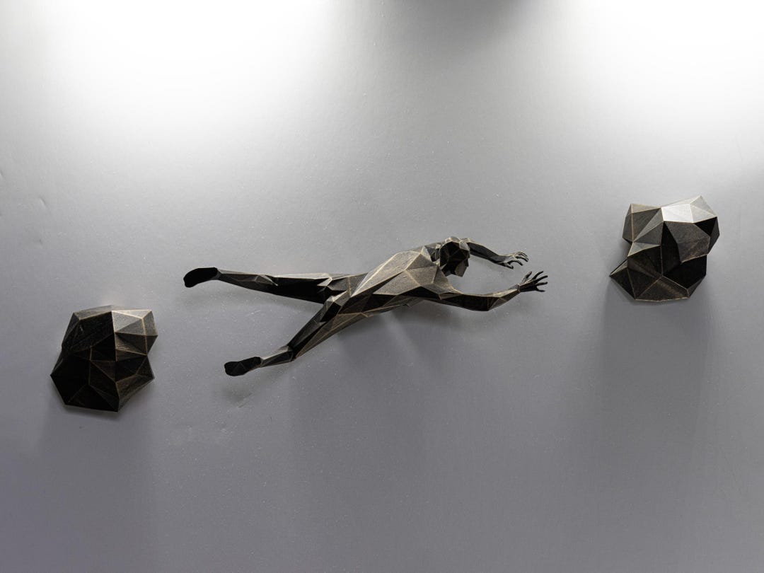 Rock Climber Jump Figure Wall Hanging Statue Rock Climbers Wall Art ...