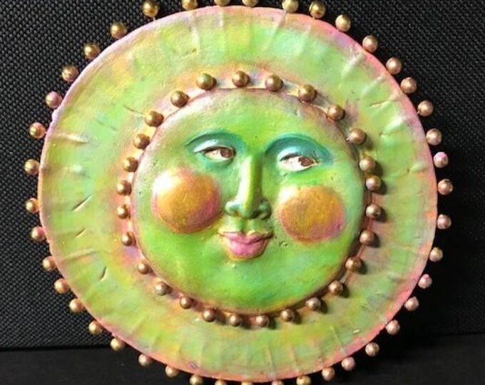 Sassy Green Sun - Etsy