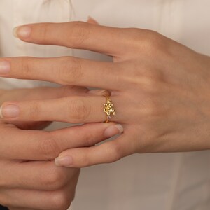 Gold Flower Ring Dainty Flower Head Birth Month Ring Birthstone Dainty ...