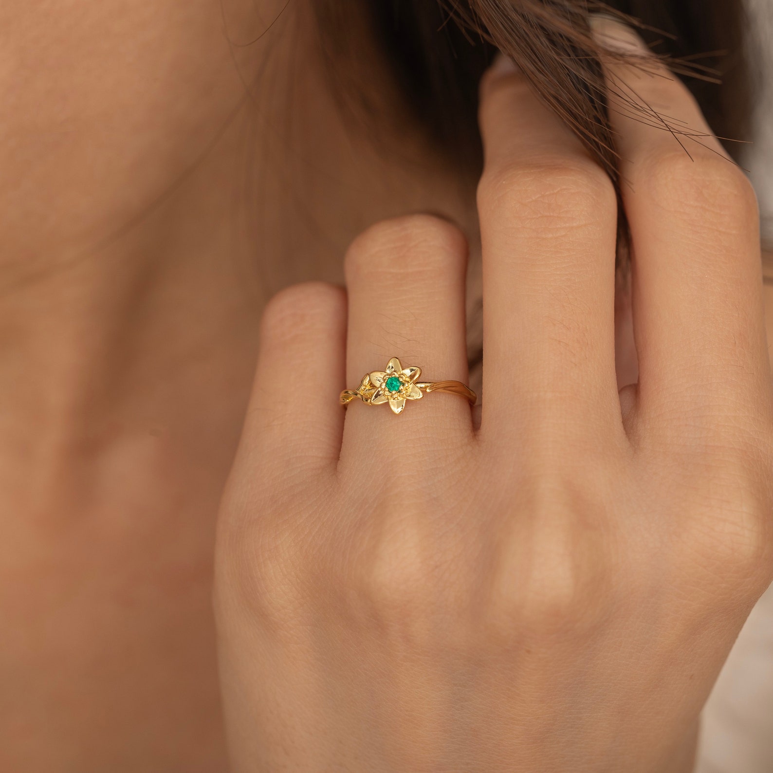 Gold Flower Ring Dainty Flower Head Birth Month Ring Birthstone Dainty ...
