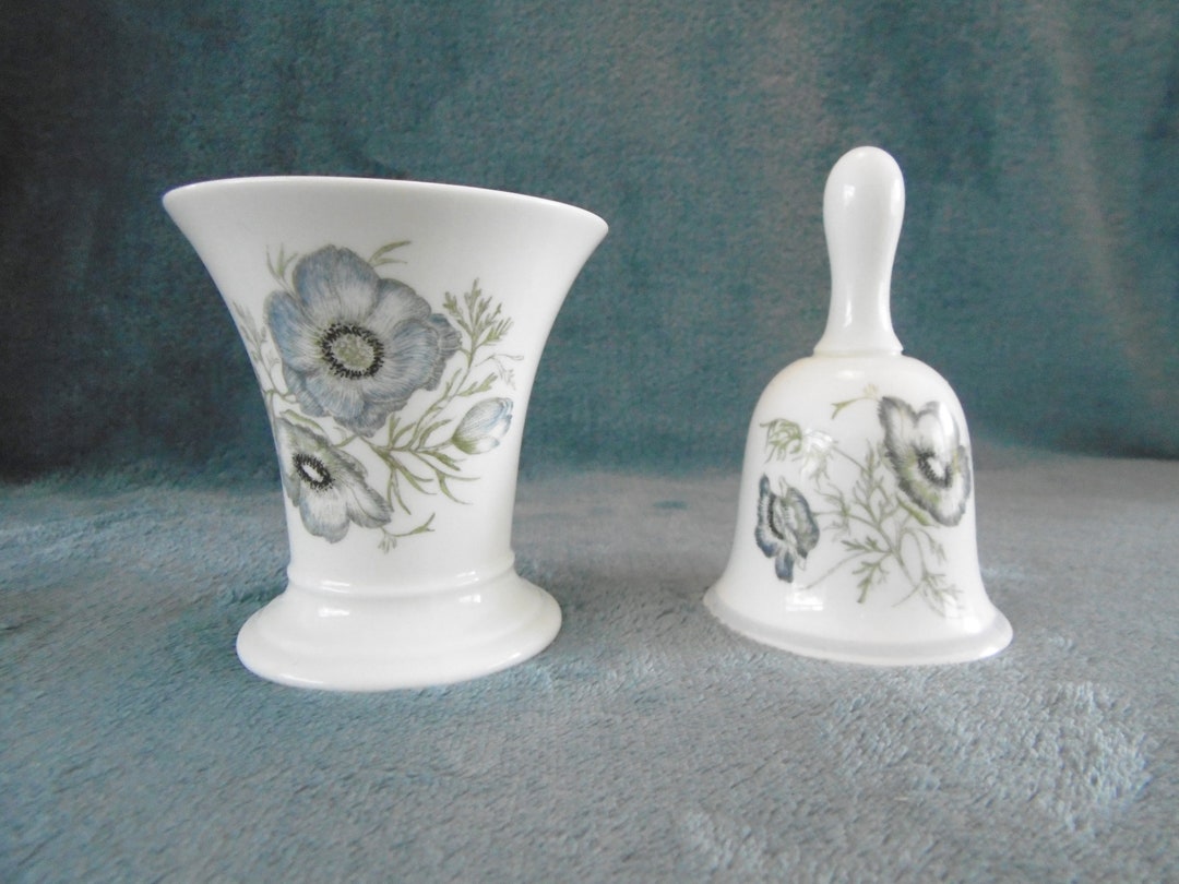 Wedgwood Susie Cooper Design "glen Mist" Bell and Bud Vase 1980s - Etsy