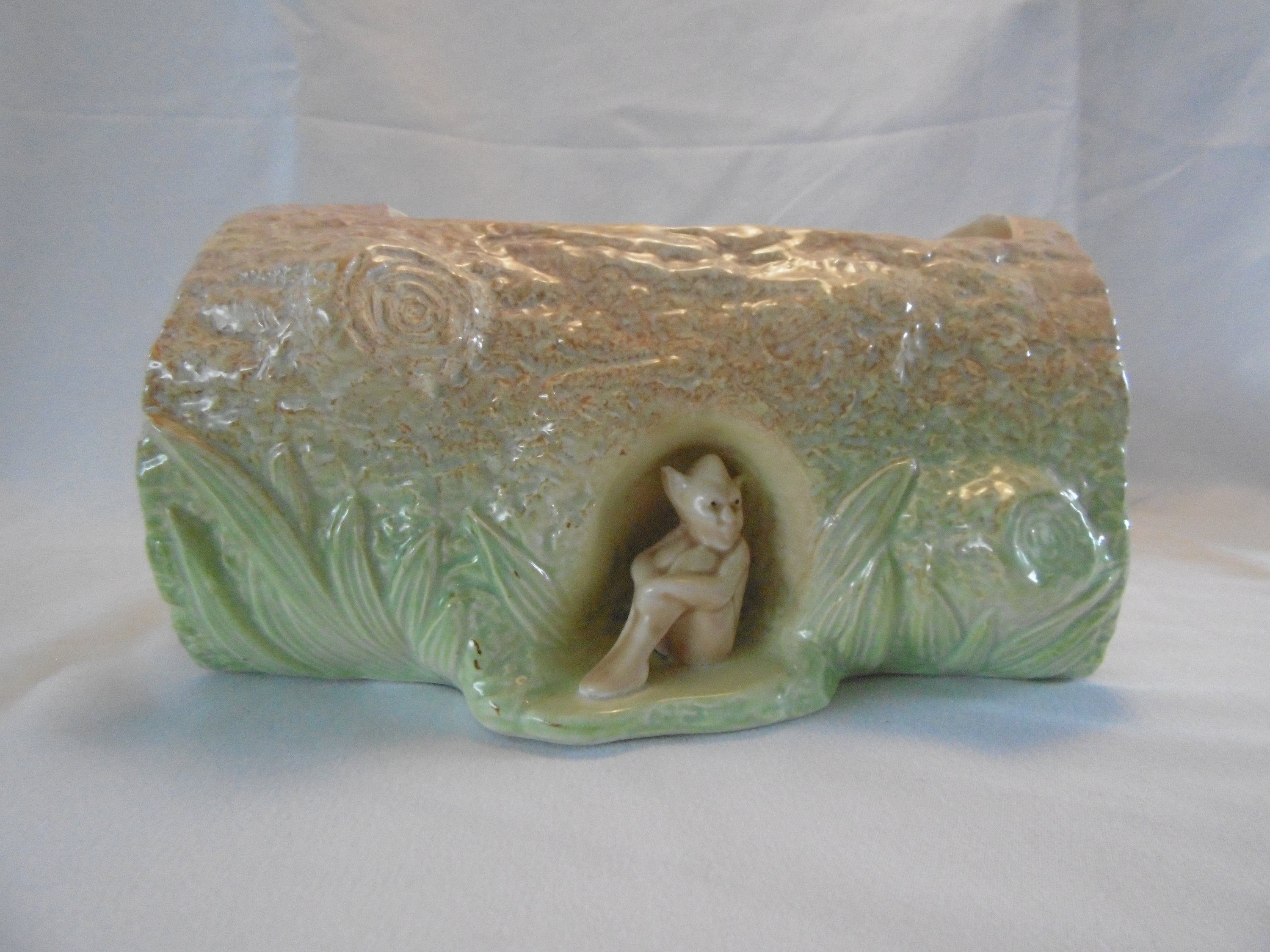 Sylvac Tree Stump With Elf Planter 1940s - Etsy