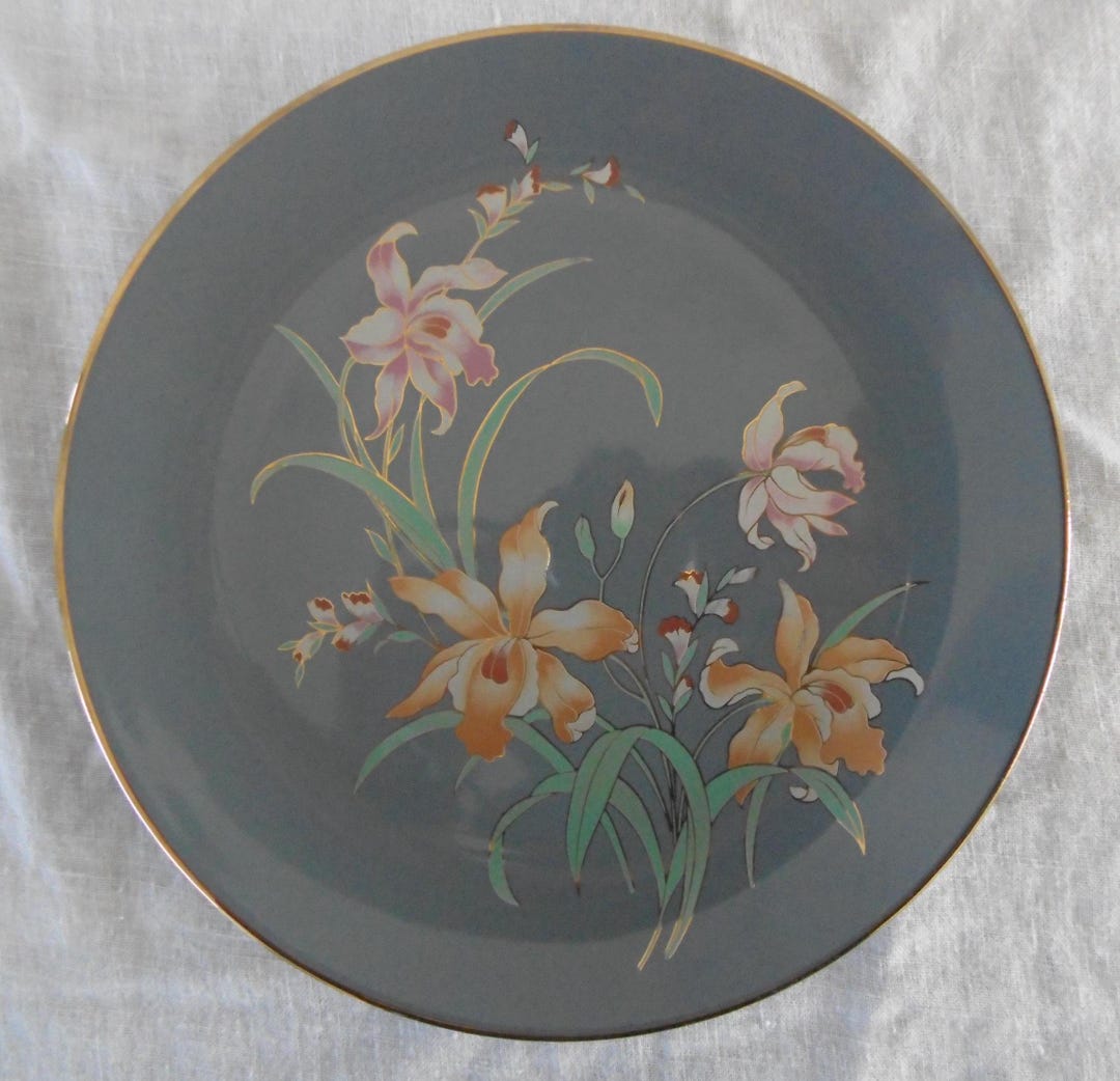Japanese Grey Mist Flowered Display Plate 1980s - Etsy