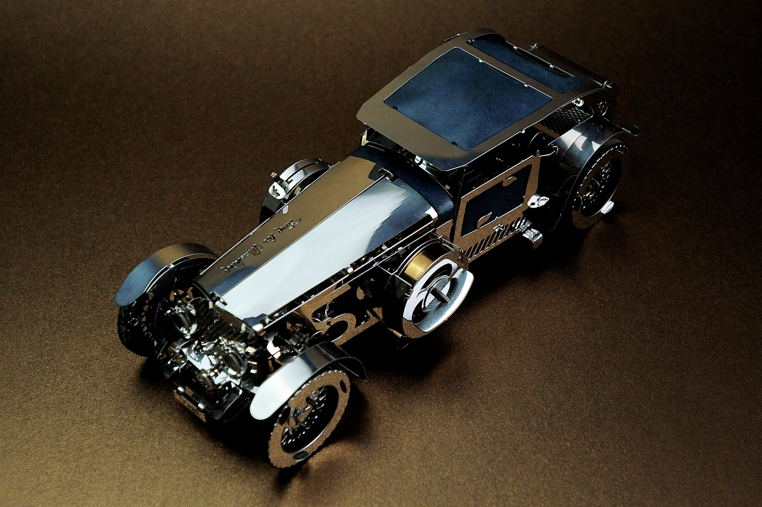 Luxury Roadster 3D Metal Kit Luxury Roadster, Movable Retro Car Model ...