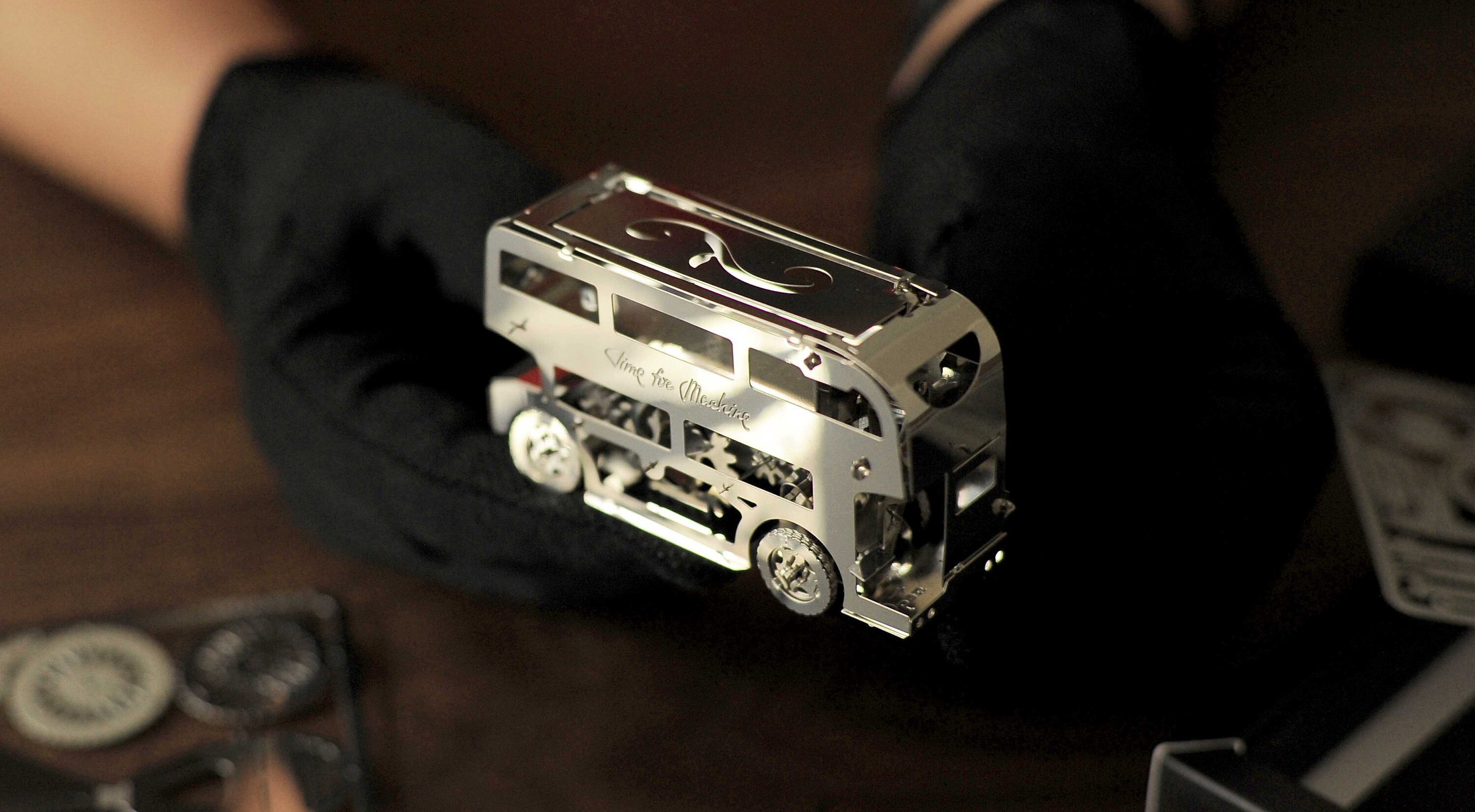 Cute Double Decker Movable Bus Model Metal Building Kit Model Kit DIY ...