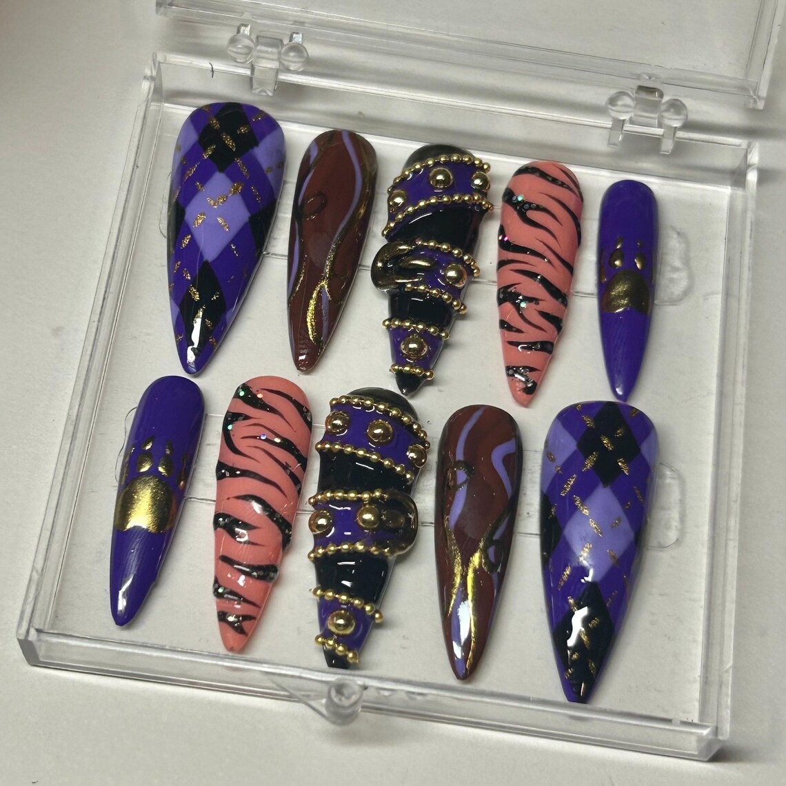 Clawdeen Press on Nail Set Monster High Halloween Ghoul Werewolf Claw ...