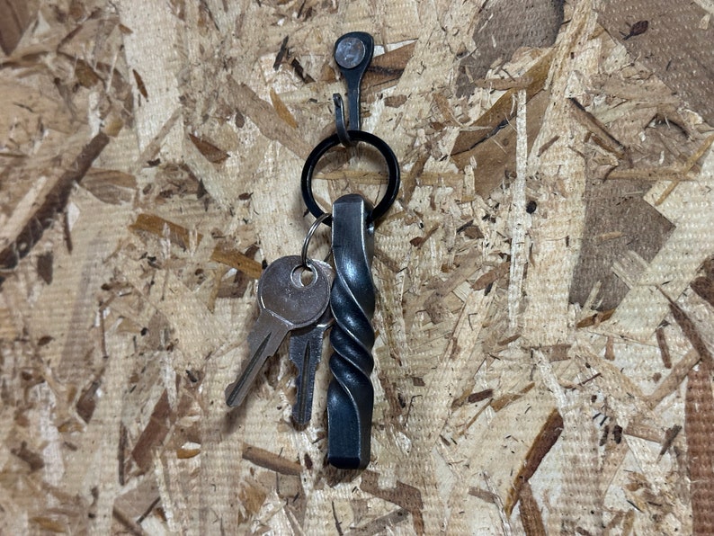 Twisted Metal Keychain - Hand Forged Unique Blacksmith Made - Etsy