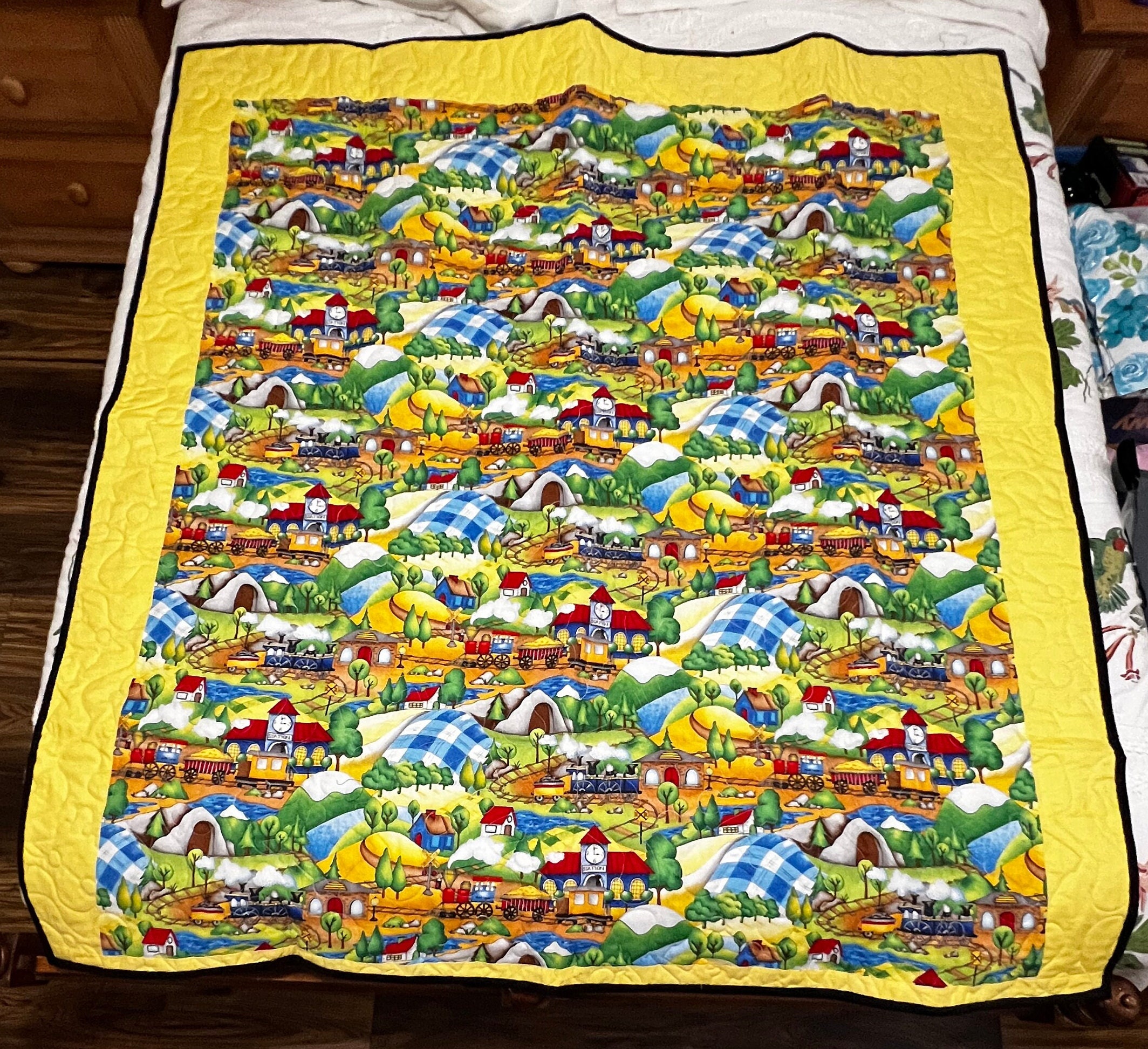 Thomas the Tank Quilt - Etsy