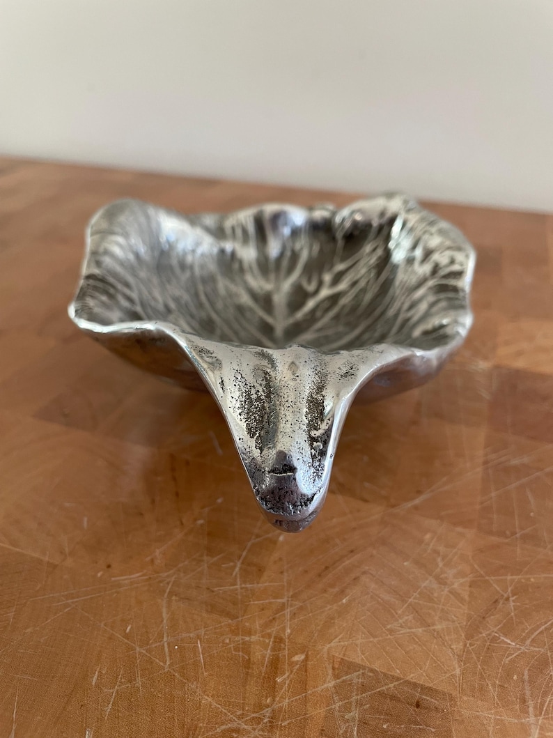 Vintage Cabbage Leaf Footed Bowl - Etsy