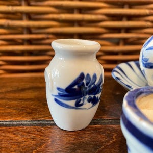 Set of 4 Vintage Blue and White Ceramic Smalls or Miniatures - Etsy