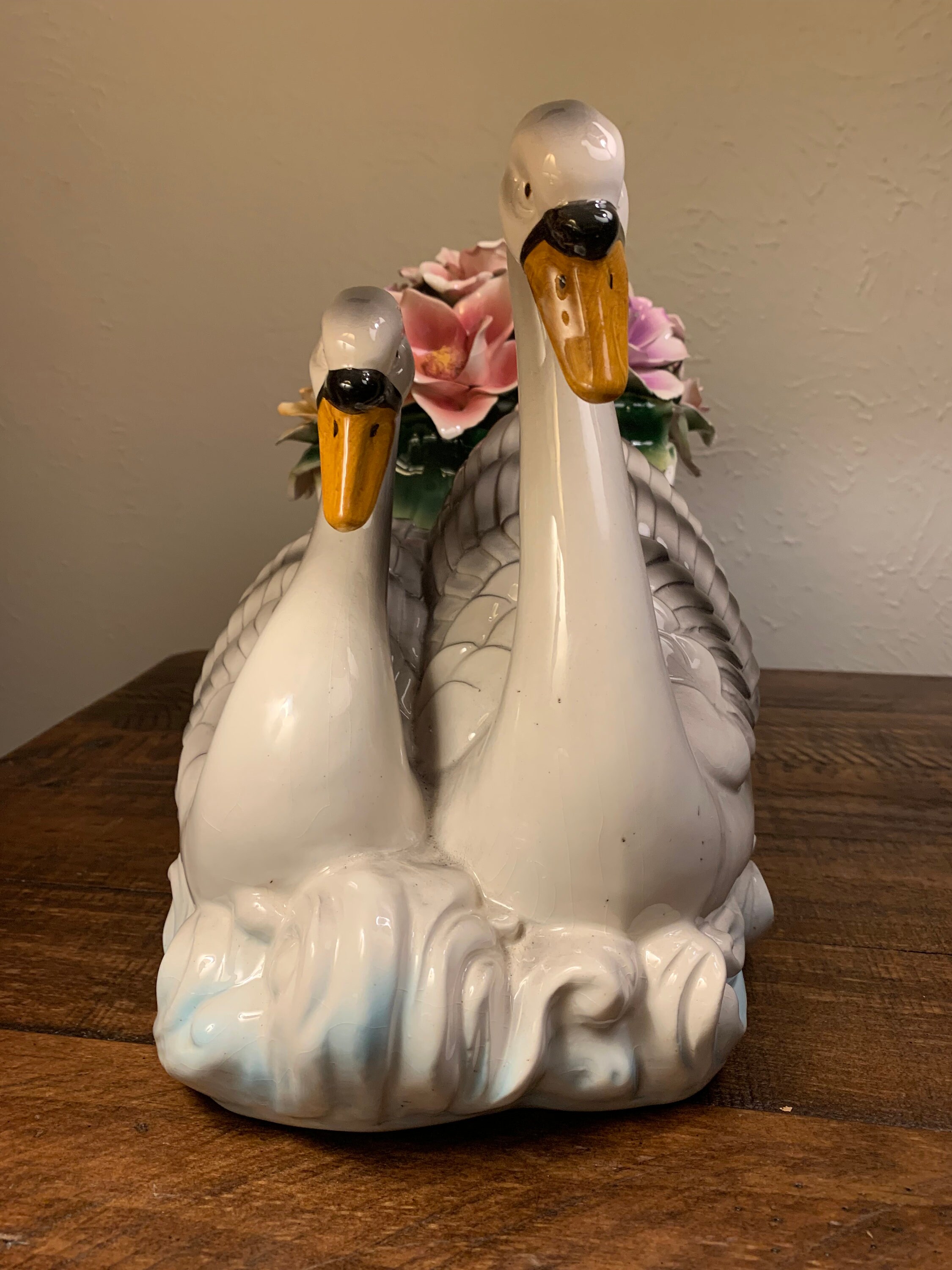 Capodimonte Double Swan With Chariot Floral Centerpiece - Etsy