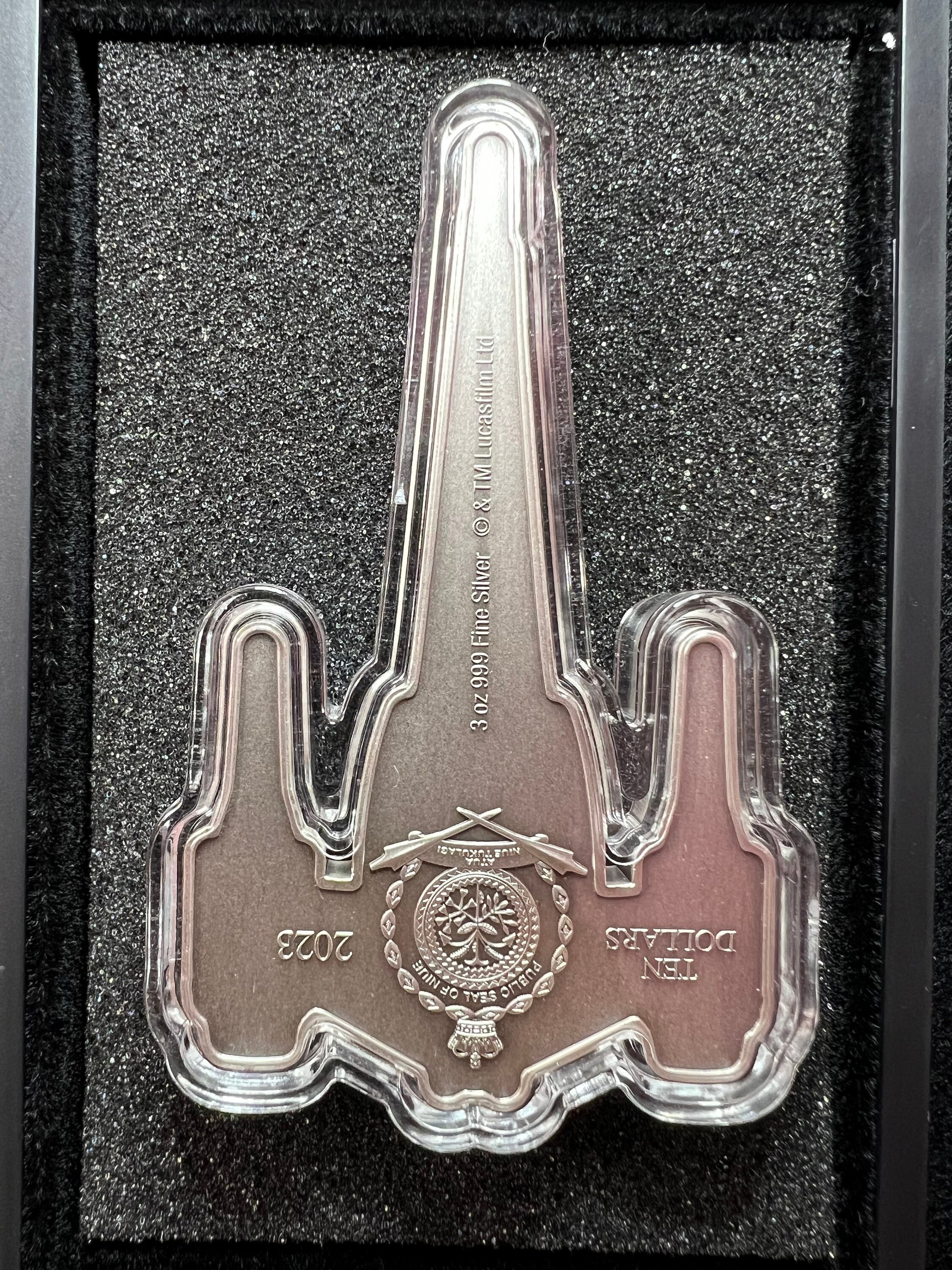 The Mandalorian™ – the Mandalorian's N-1 Starfighter™ 3oz Silver Shaped ...