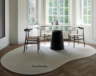 Minimalist Beige Modern Abstract Irregular Shape Woolen Hand Tufted ...