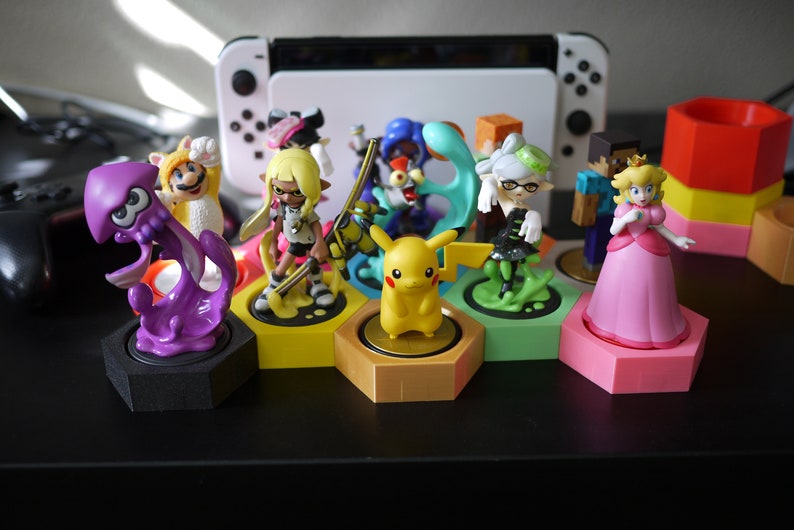 Magnetic Attachable Amiibo Display Stands With Multi-colors and Tiers ...