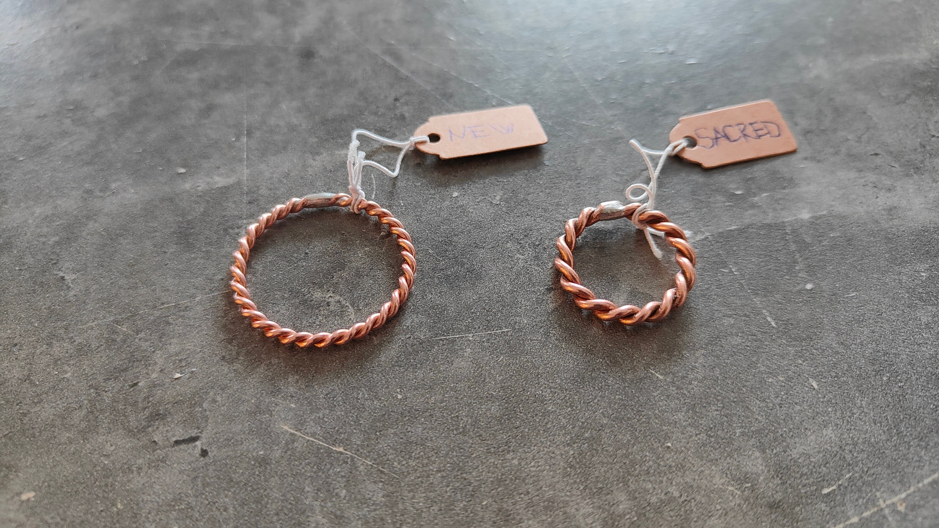 Tensor Ring Finger Ring Choose Any Cubit for Energetic Well-being ...