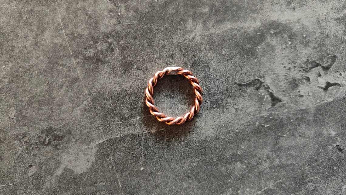 Tensor Ring Finger Ring Choose Any Cubit for Energetic Well-being ...