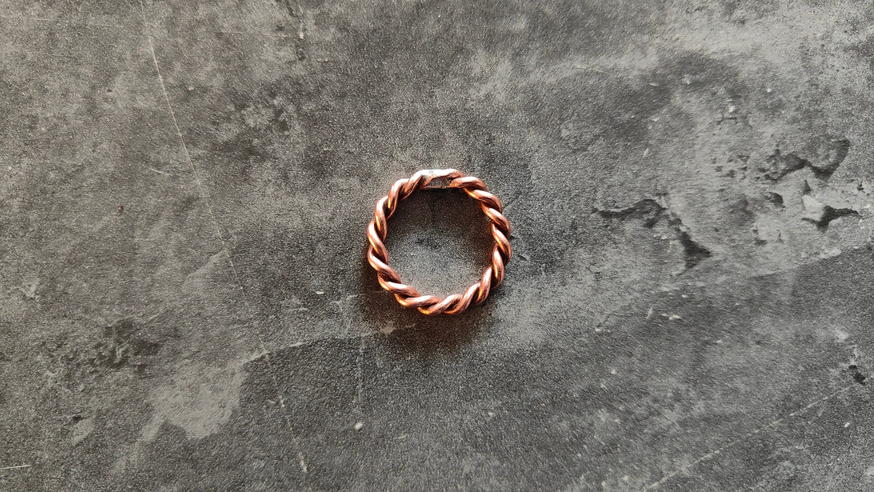 Tensor Ring Finger Ring Choose Any Cubit for Energetic Well-being ...