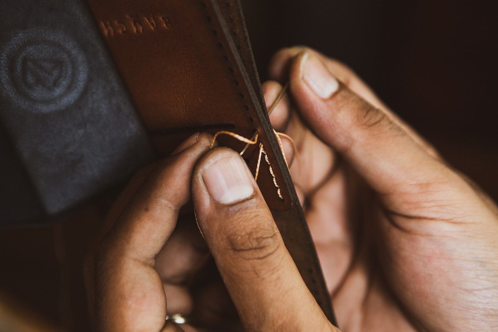 Baucha | Timeless AirTag Card Holder | Handcrafted Original Top Grain ...
