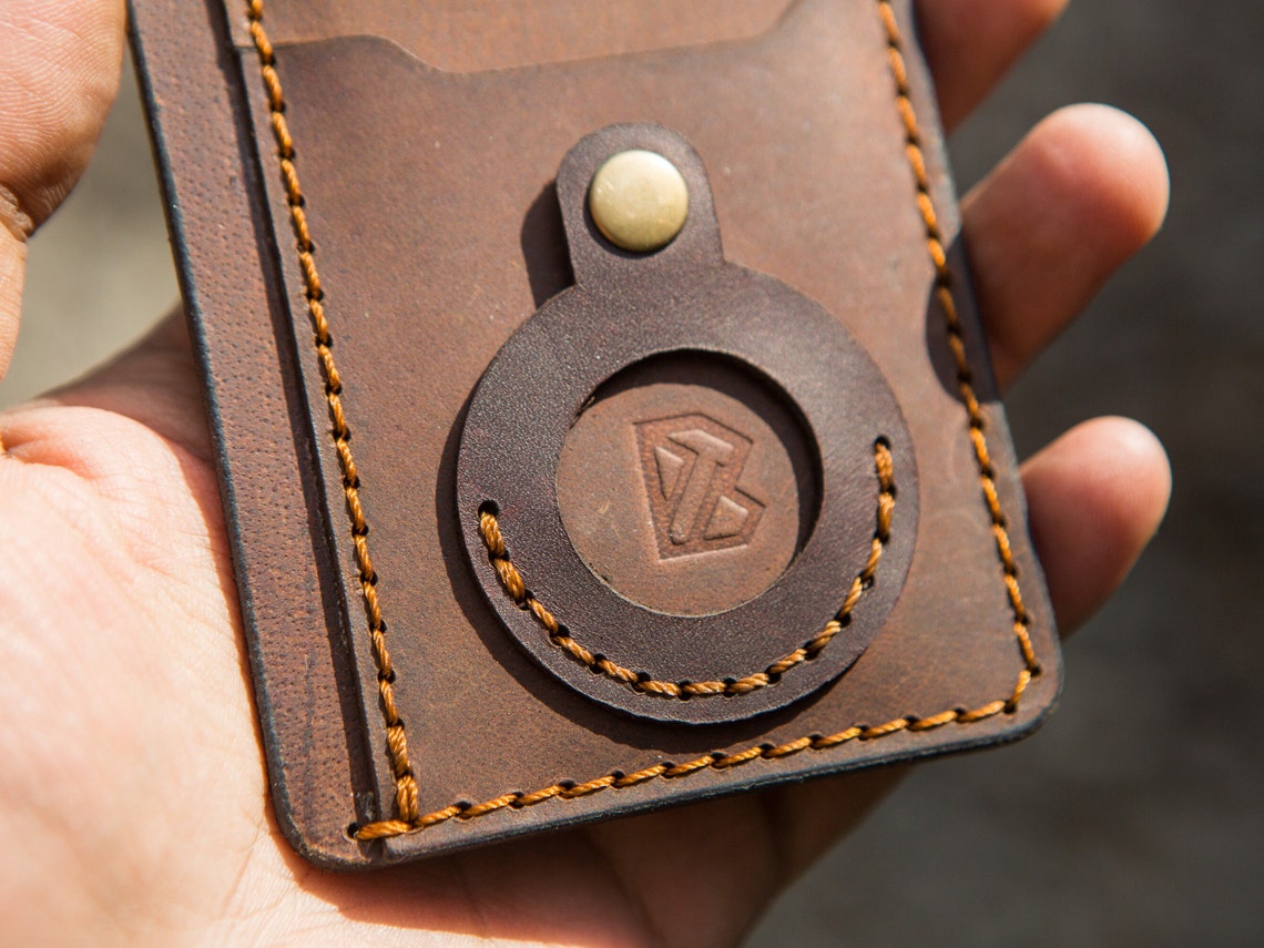 Baucha | Timeless AirTag Card Holder | Handcrafted Original Top Grain ...