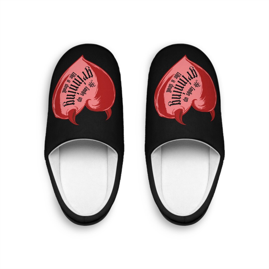 Taylor Swift Indoor Slippers, He Looks Grinnin' Like a Devil Taylor ...