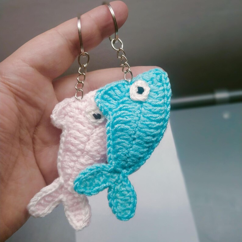 Crochet Fish Keychain Pattern - Easy Amigurumi Tutorial for Handmade ...