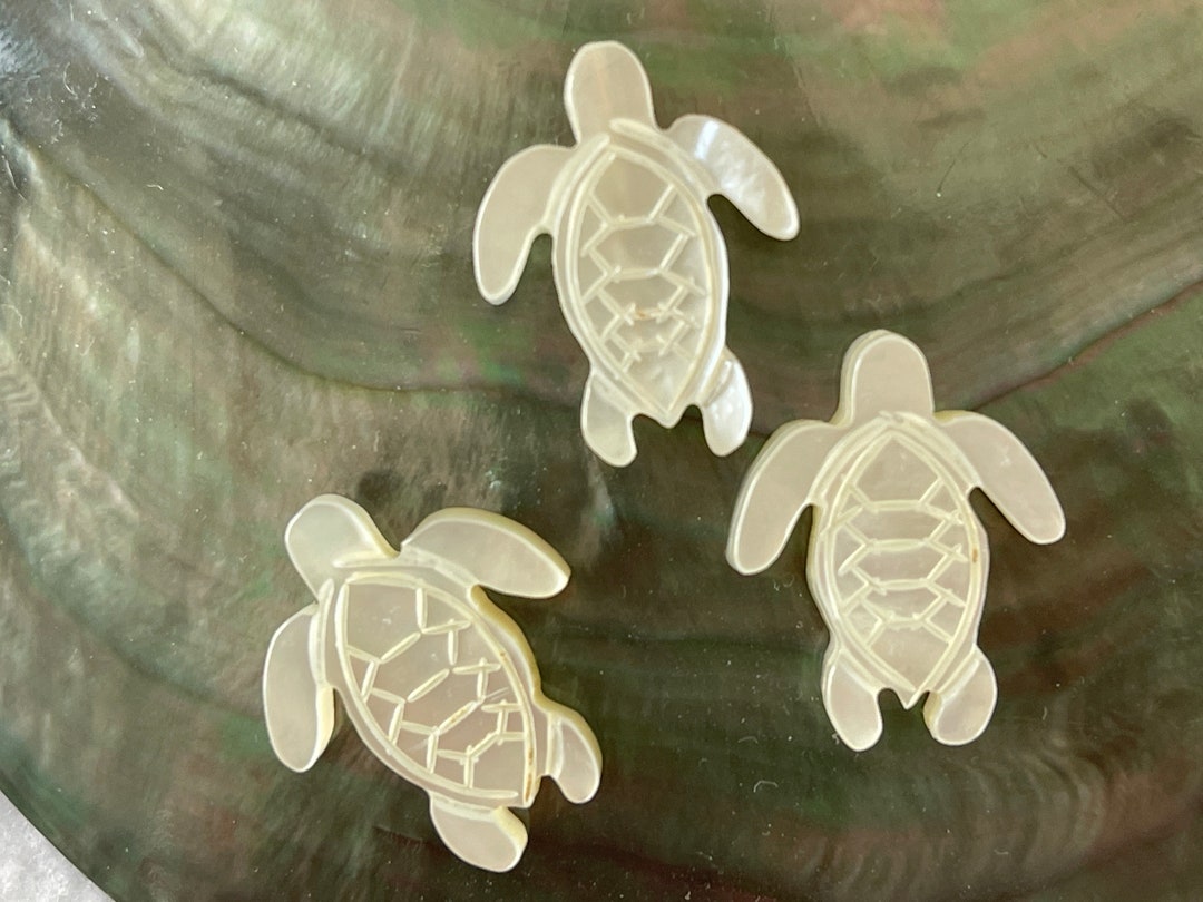 Hand Carved Whit/ Black/gold Mother of Pearl Sea Turtle Beads - Etsy