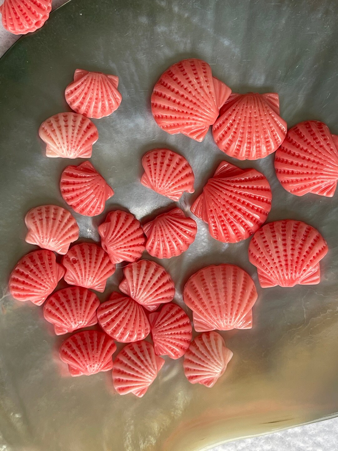 20 Pcs MOP Powder & Resin Sea Shell Beads, Resin Seashell Beads 8mm ...