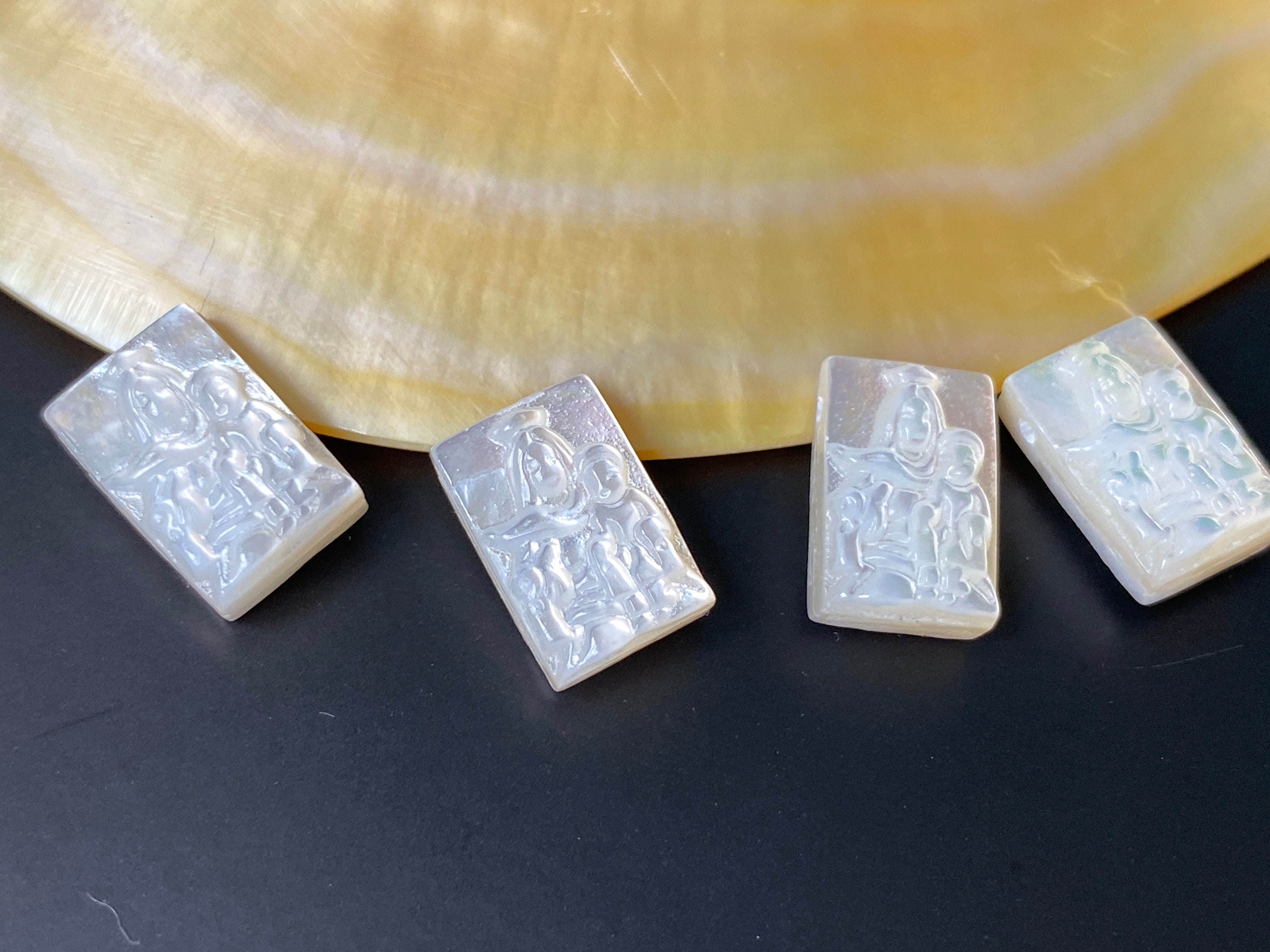 Natural Mother of Pearl Cameo Pendants, Hand Carved MOP Shell Relief ...