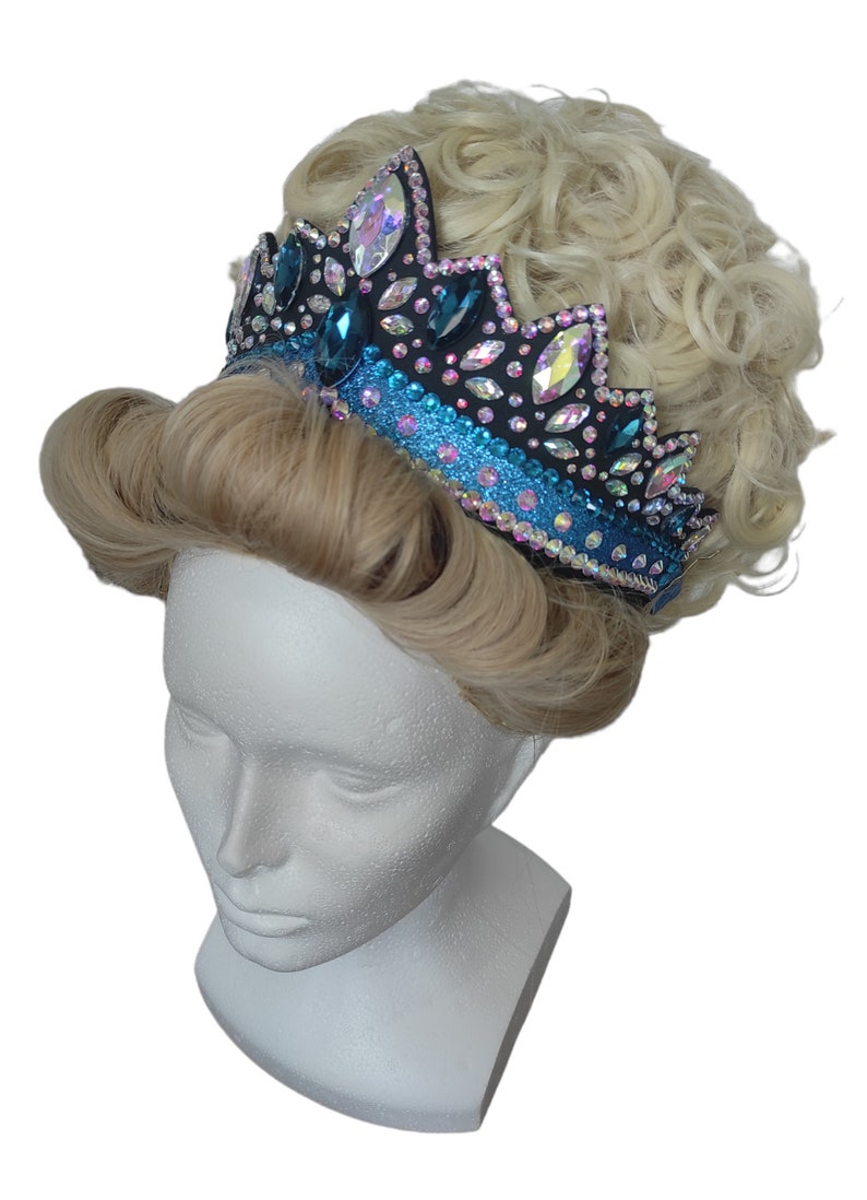 Irish Dancing Tiara - Ríonach Blue Edition (aquamarine, Sapphire ...