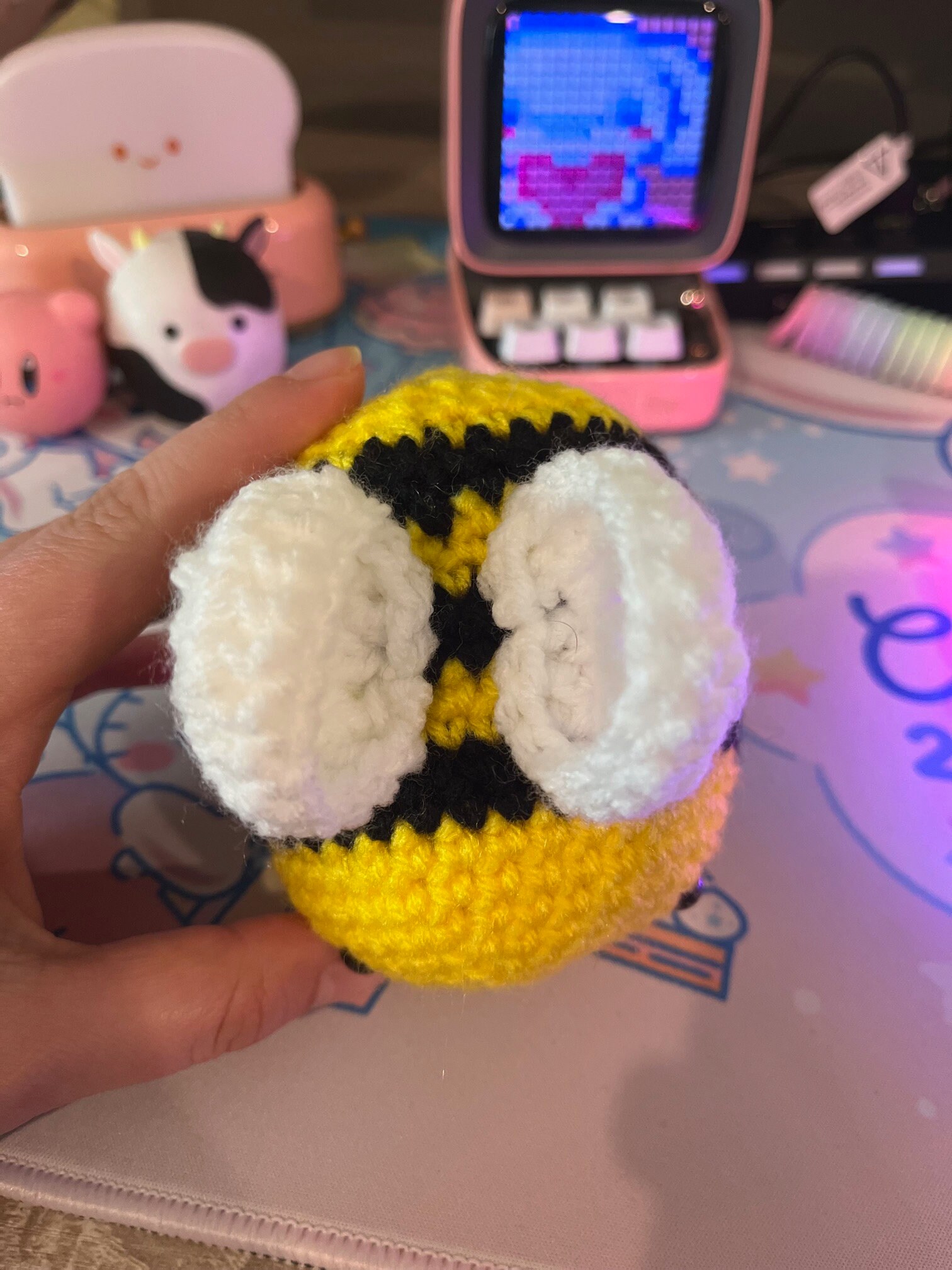 Crocheted Amigurumi Tiktok Bees - Etsy