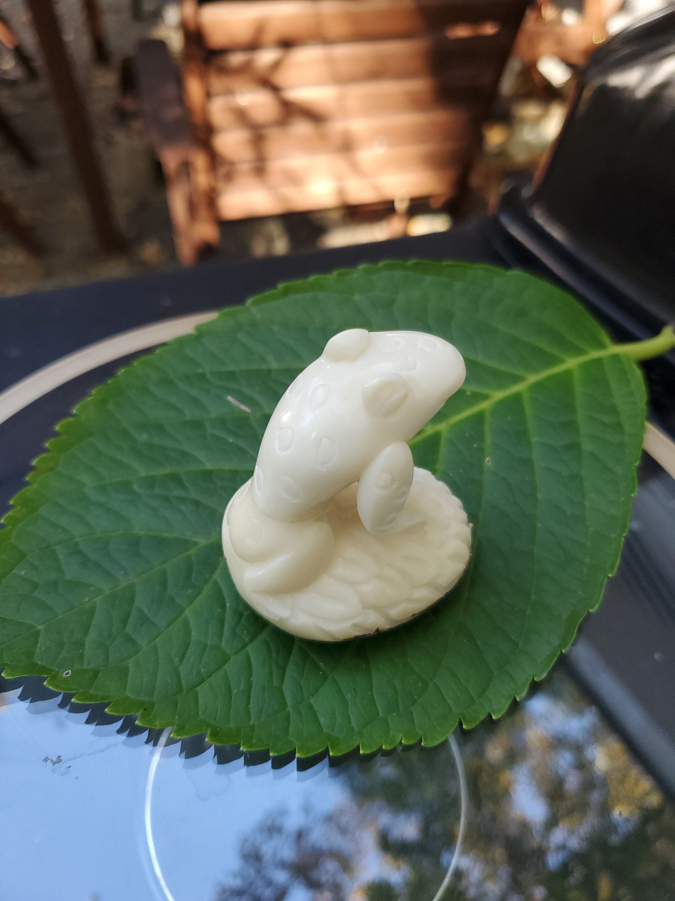 Frog Tagua Nut Figurine - Etsy