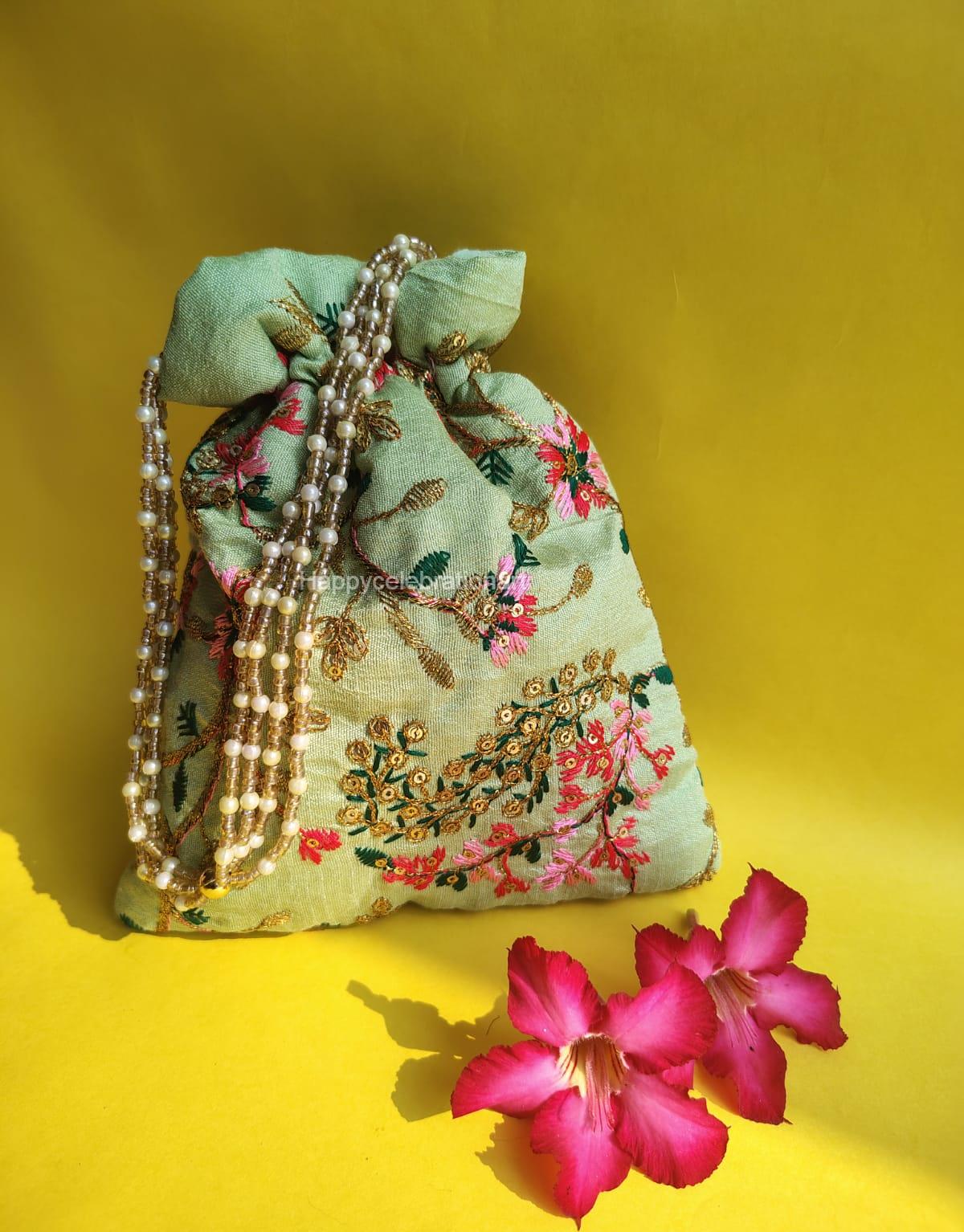 Lot of 50 -200 Piece Potli Bag,hand Embroidery Fancy Potli Bag, Wedding ...