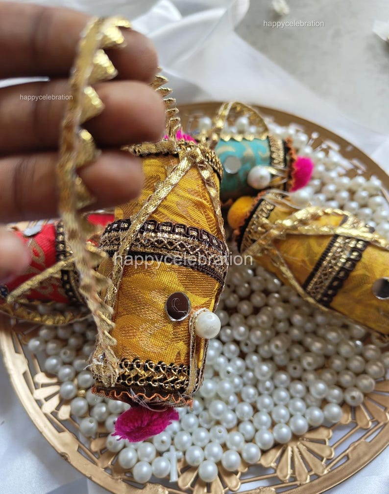 Mini Decorative Dholak Box, Cash/dry Fruit Box Haldi Mehndi and Sangeet ...