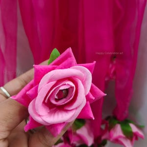 Net Fabric With Pink Rose Garlands for Stage Set up Decoration ...