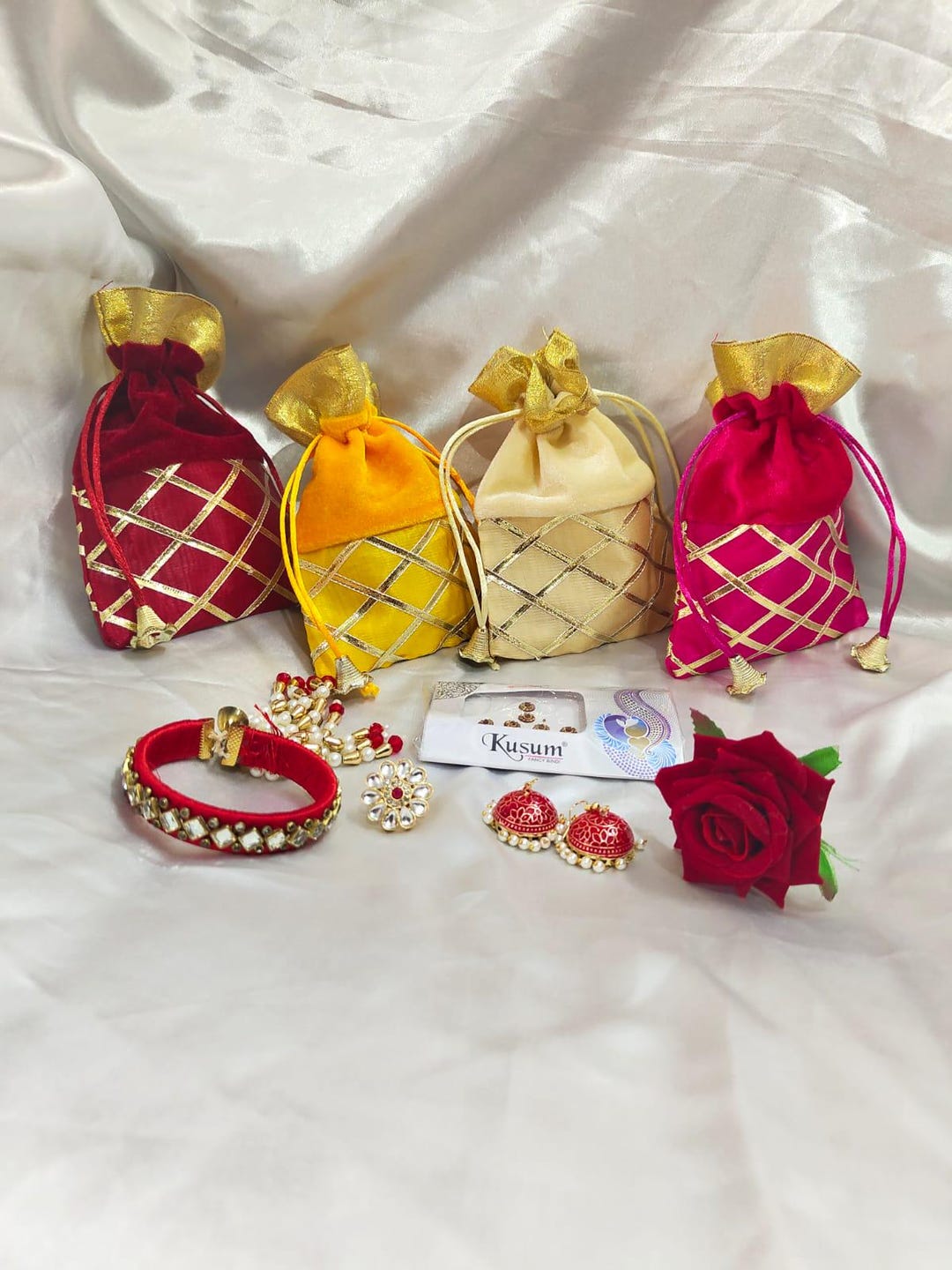 Combo of 6 Item Wedding Favor Mehndi Favors Bridesmaid Return Gifts ...