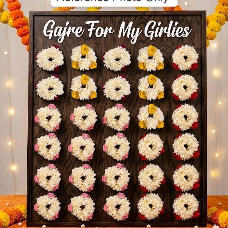 Rose Gajra Hand - Etsy