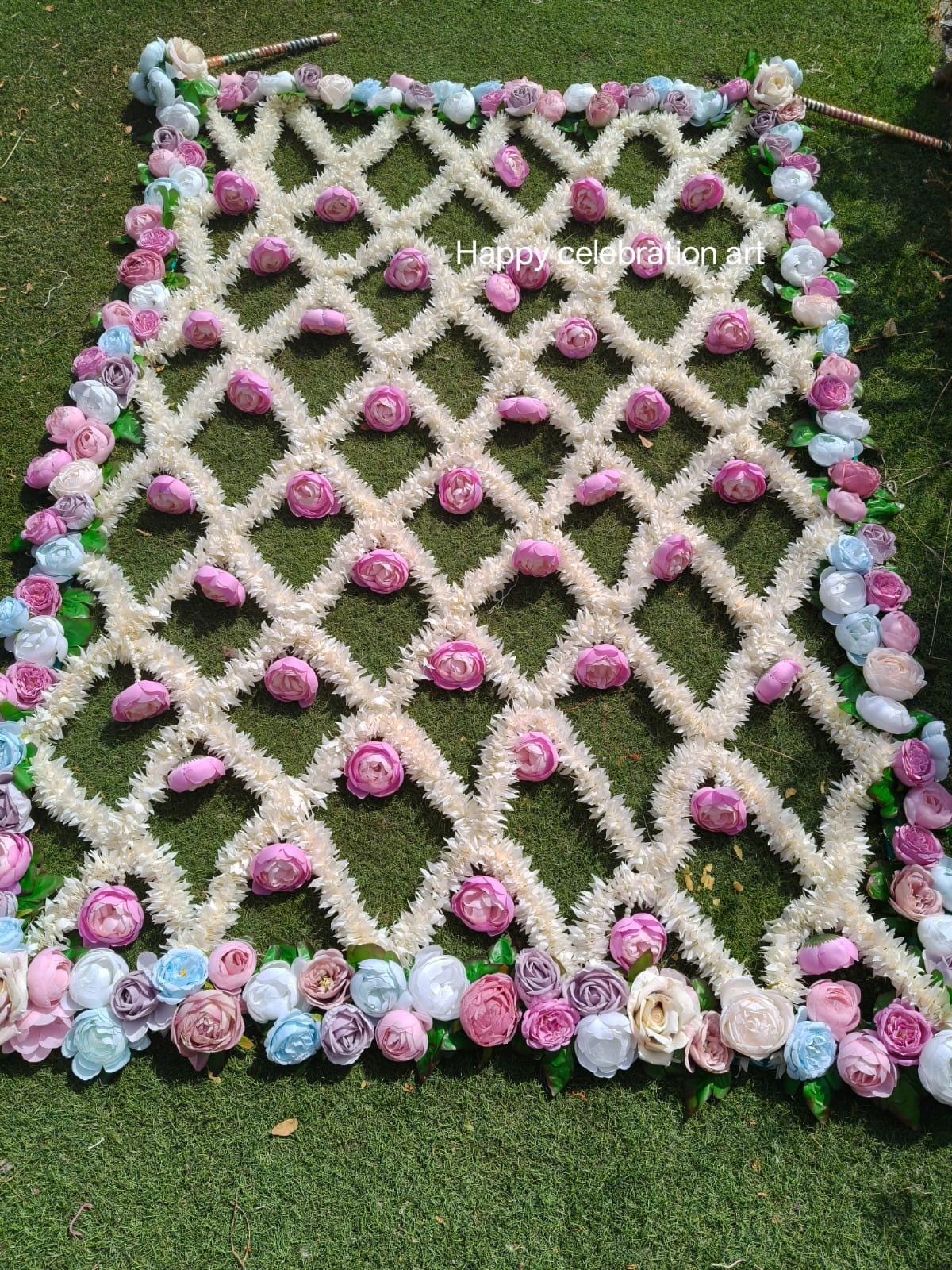Off White Jasmine With Big Flower Bridal Entry Chaadar ,full Heavy ...
