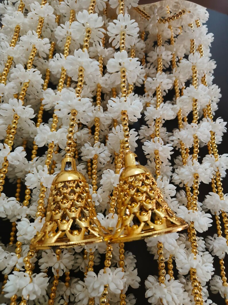 Artificial Mogra Bell Fluffy Creeper Garland - Perfect for Holi, Muslim ...