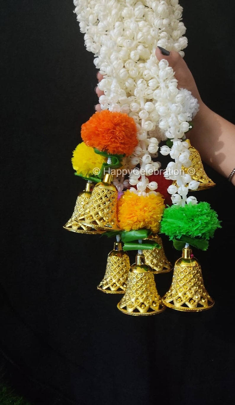 Indian/ Pakistani Wedding Backdrop Decorative Garland Indian Wedding ...