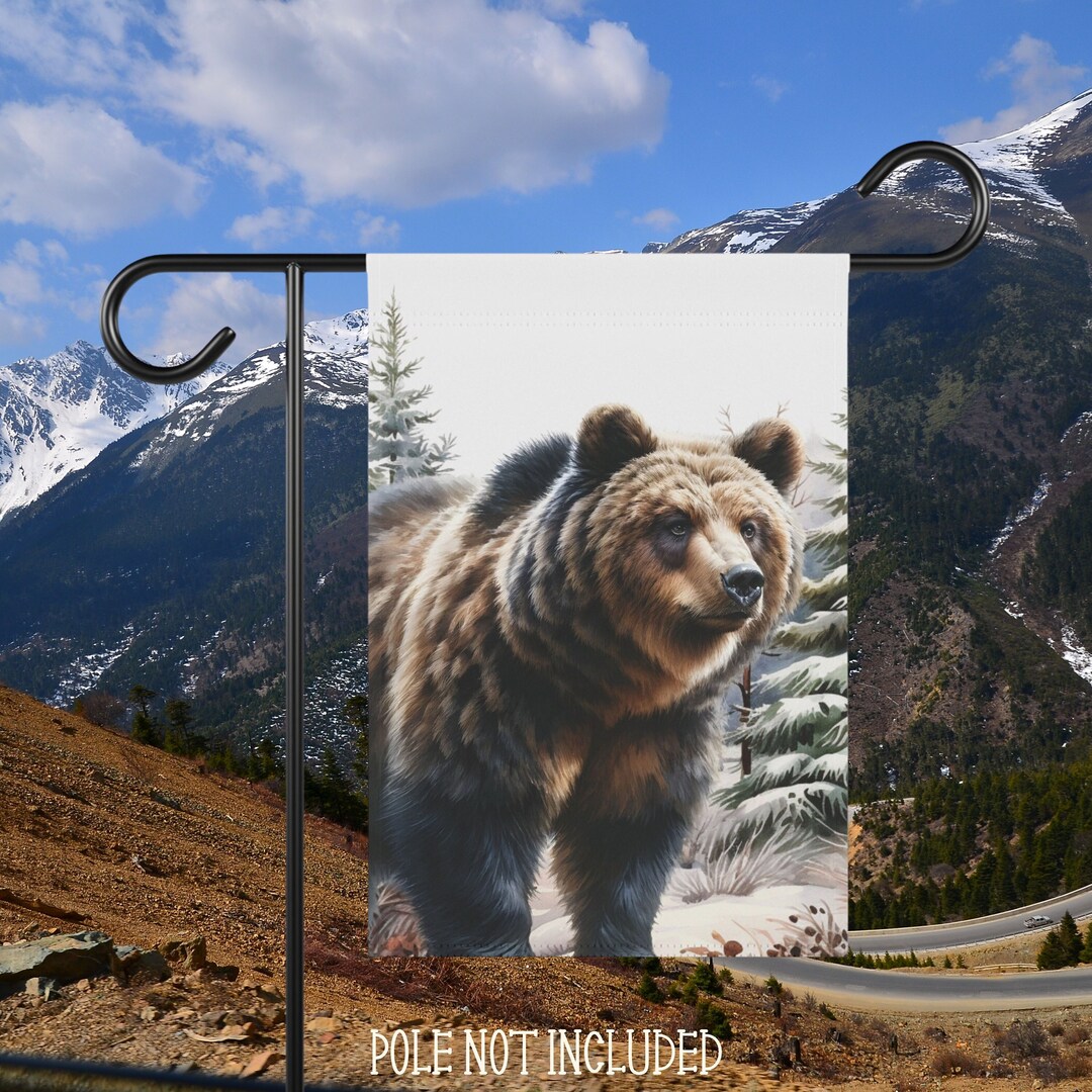 Bear Garden Flag, Grizzly Bear Wildlife Nature Lover Forest Animal Lawn ...
