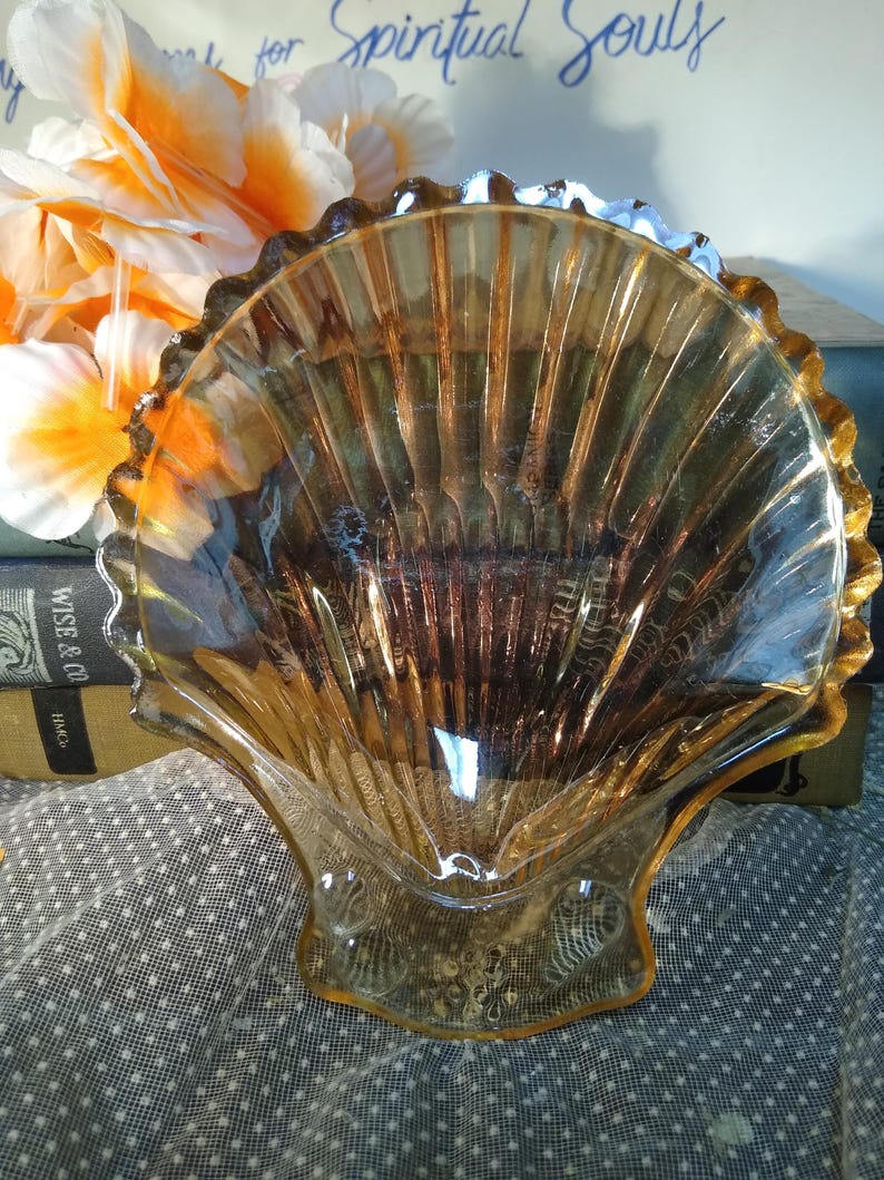 Collector's Carnival Glass Clam Shell Dish - Marigold or Peach Luster ...