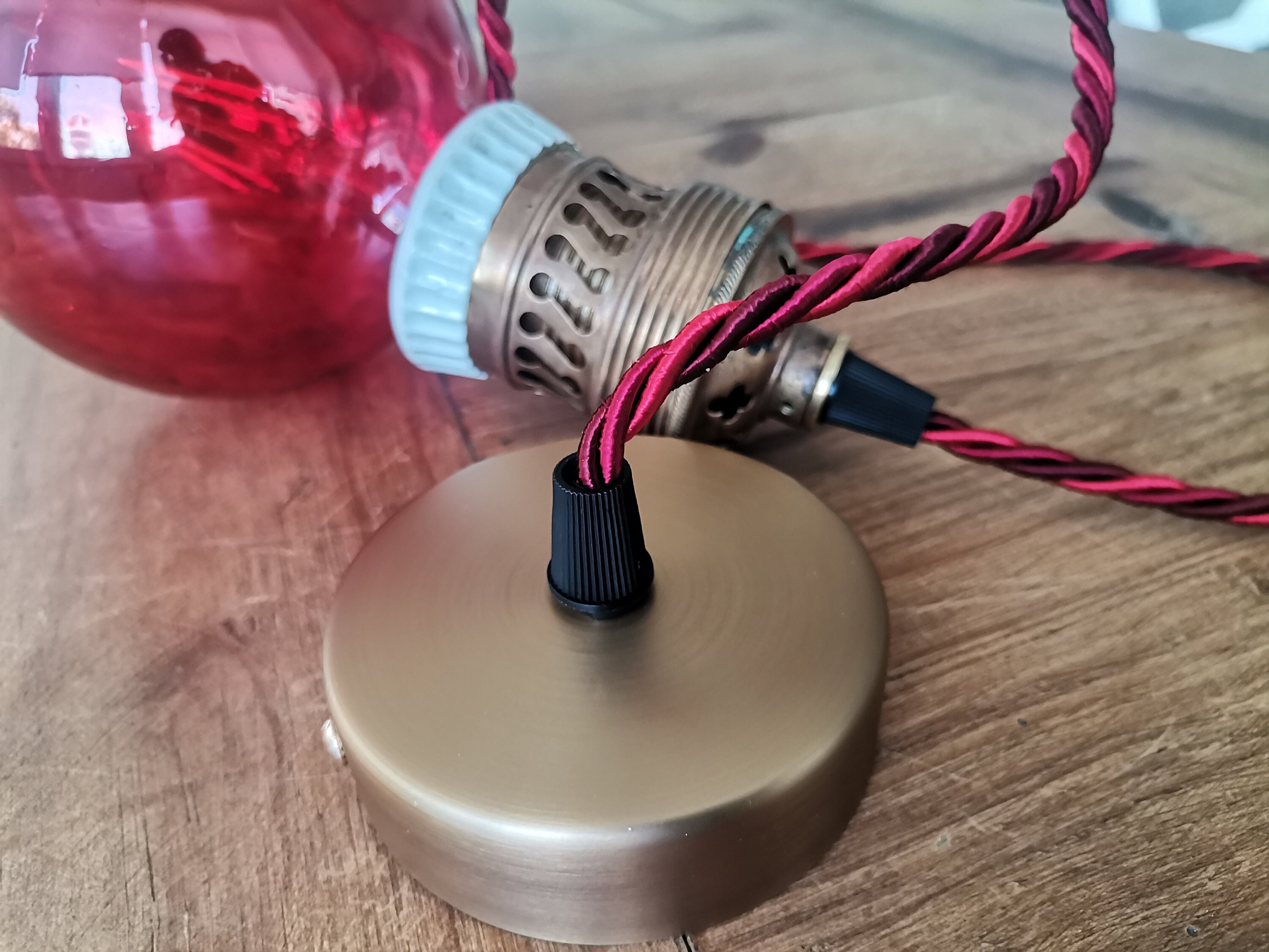 Giant Light Bulb Lamp Antique Brass Porcelain E40 Lamp Socket With ...