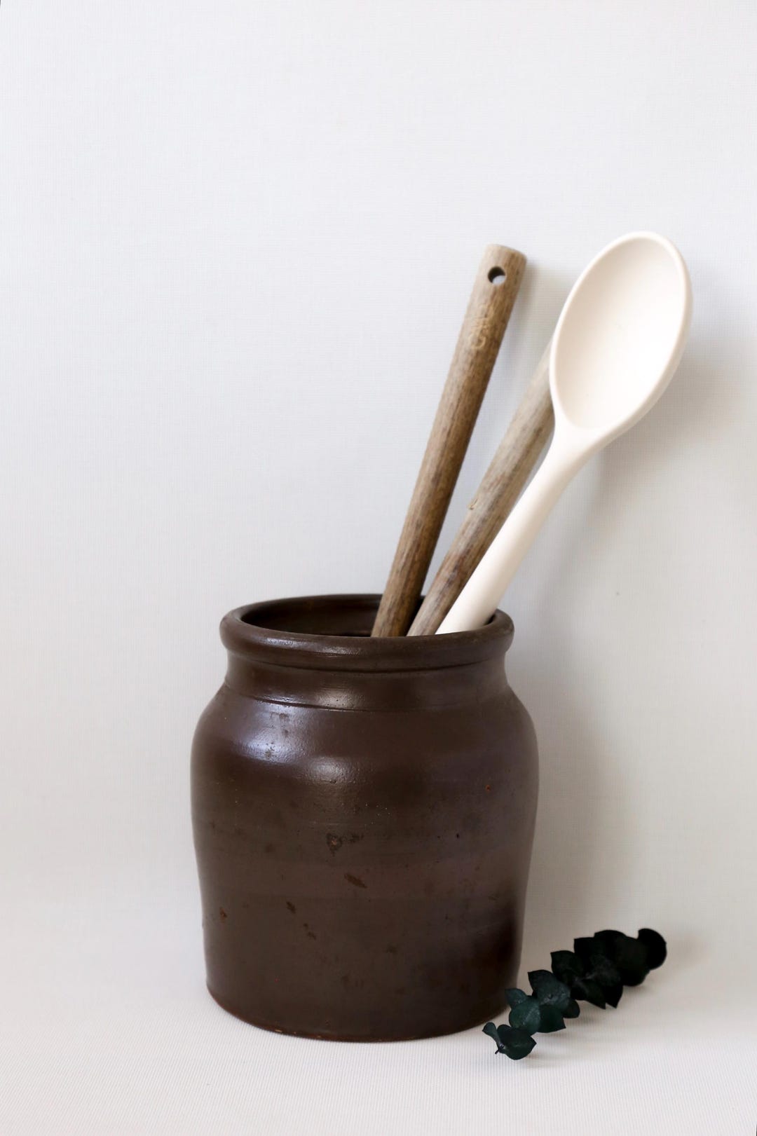Vintage Dark Brown Crock , Utensil Crock , Floral Crock , European ...