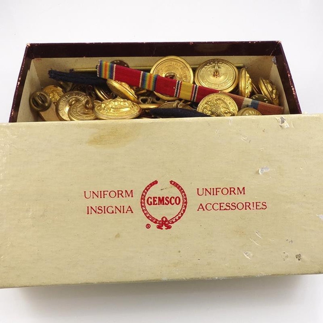 Vintage US Navy Uniform Insignia Military Set of 43 Buttons 13 - Etsy