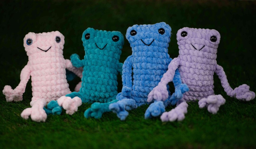 Crochet Frogs, Leggy Froggy, Crochet Toy, Amigurumi, Stuffed Animal ...