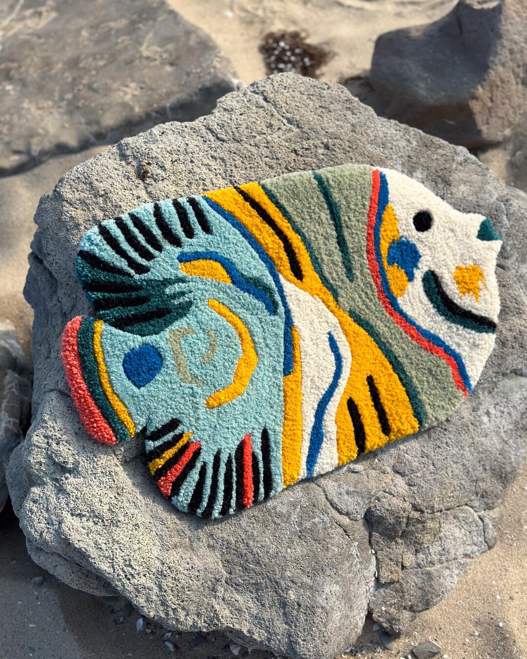 Woolen Boho Fish Rug Abstract Fish Tufted Rug Seaside Home Decor ...