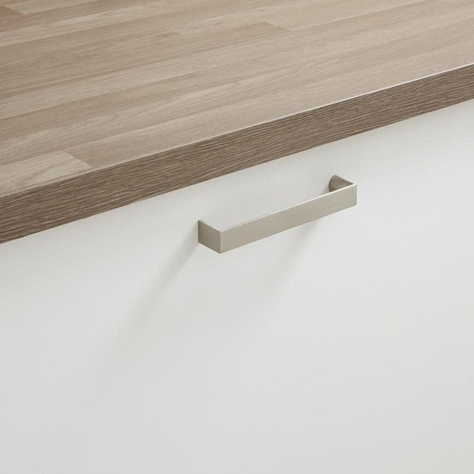 Howdens Brushed Stainless Steel Effect Chunky D Cupboard Handle 169mm ...