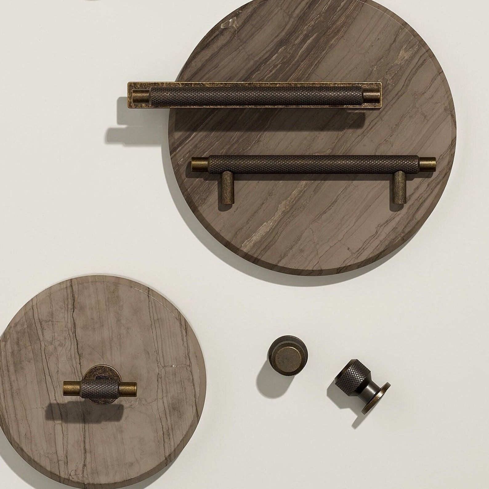 Furnipart Manor Knurled Handles & Knobs Antique Brass - Etsy